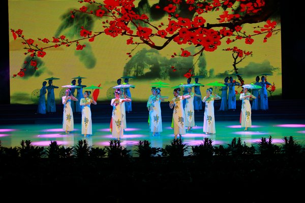 正大天晴2016年迎新春文艺演出精彩纷呈_新闻资讯_正大天晴药业集团股份有限公司